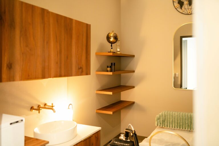 Headicure Head Spa | Ark & Mason